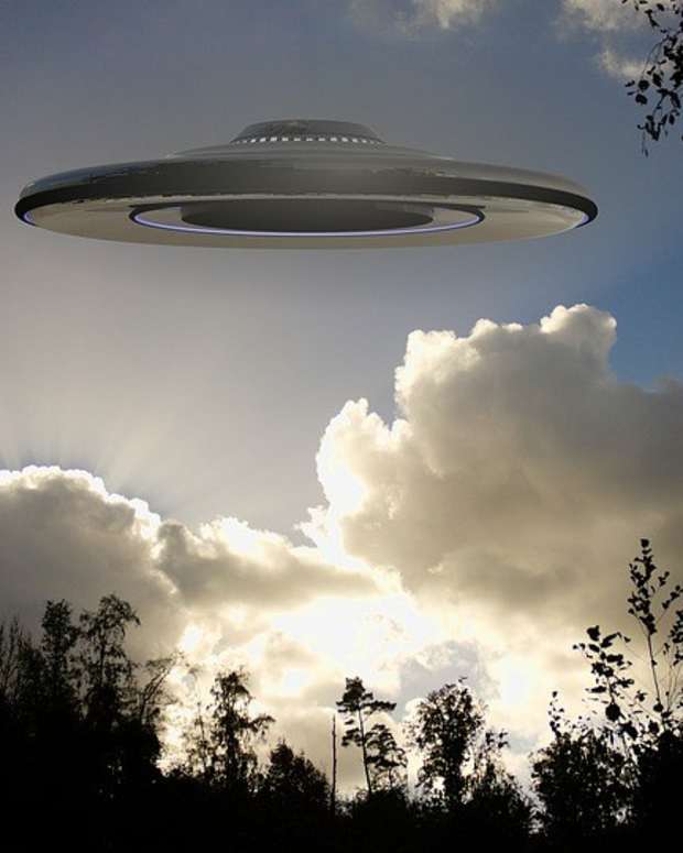 Alien-Like Cloud Spotted In The Sky Over Stockton, California (PHOTOS ...