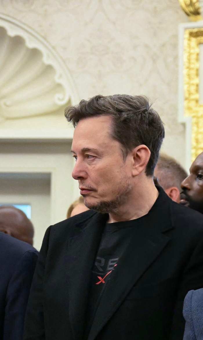 Photo Of White House Meeting Goes Viral After People Spot Small Detail ...