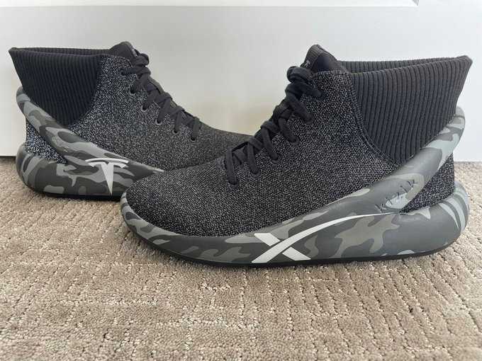 Photo Of Elon Musk At White House Turns Heads After People Spot Small ...