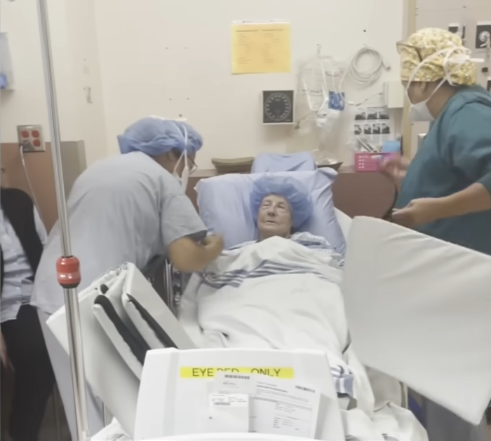 Woman Now Able To See Through Her Tooth After Losing Her Vision A ...