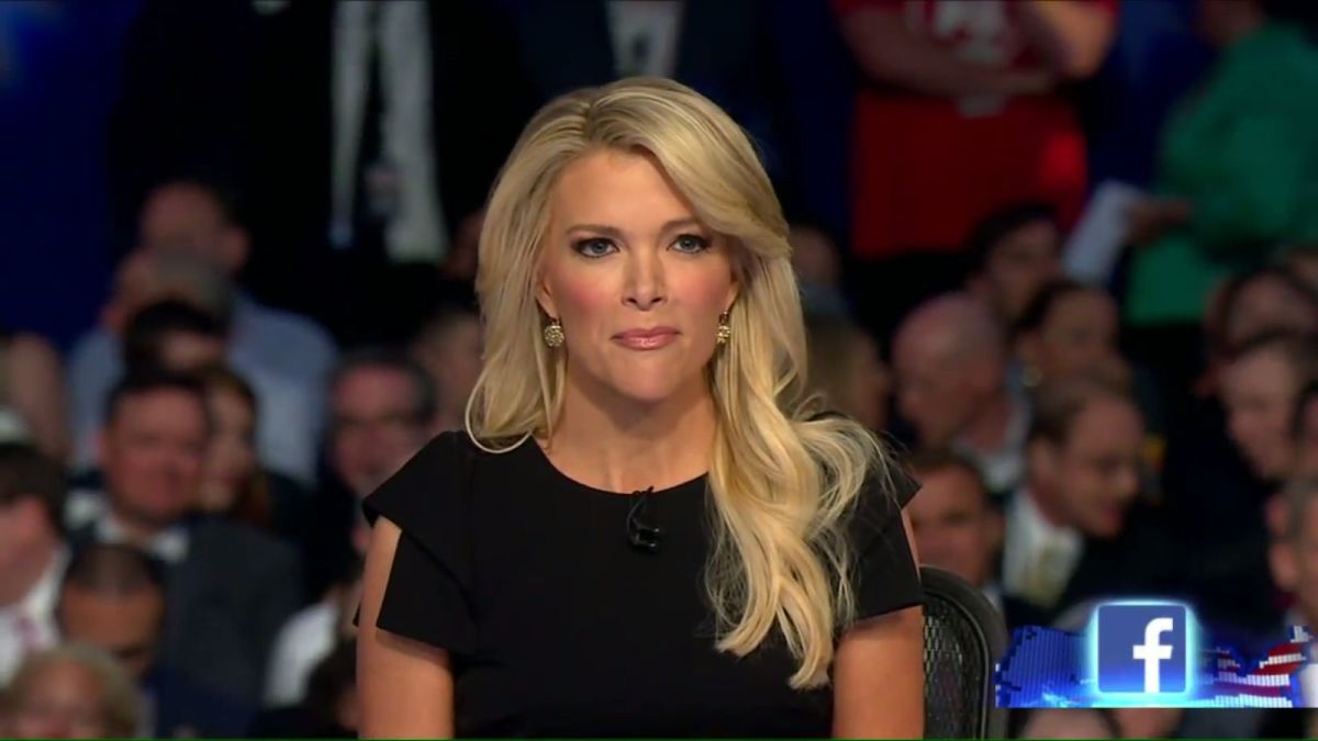 Donald Trump Slams Megyn Kelly After Gop Debate Opposing Views