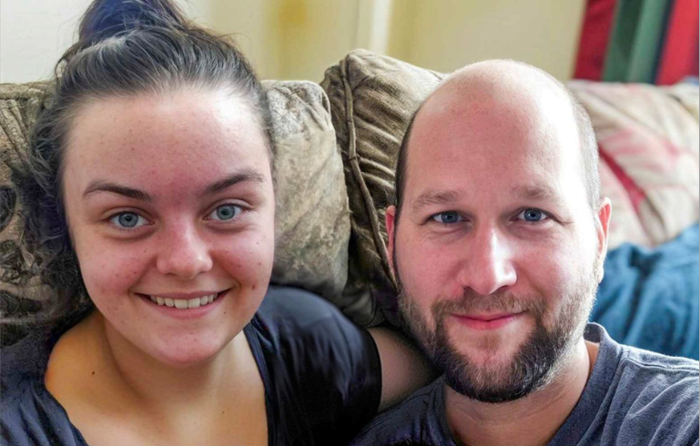 Photo Of Newborn With Parents Turns Heads After People Spot Strange ...