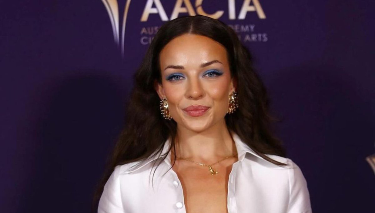 Influencer Turns Heads After Saying Common Word Is Now 'Offensive ...