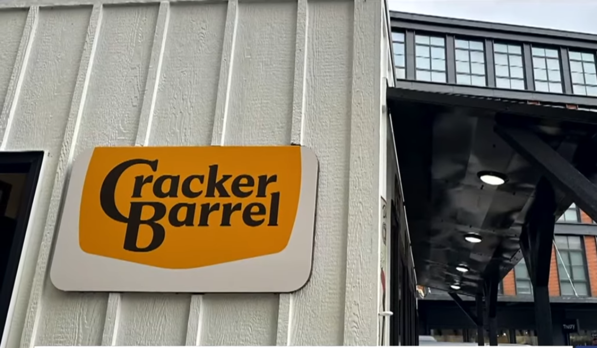 Cracker Barrel Sparks Outrage Over Their New Logo - Opposing Views