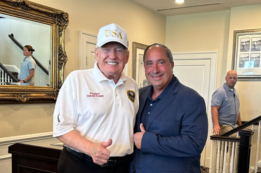 Recent Photo Of Trump Has Everyone Saying The Same Thing - Opposing Views