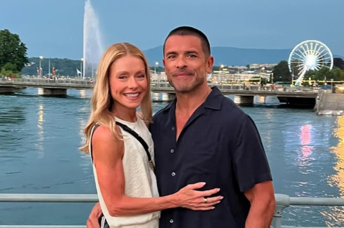Kelly Ripa Shamed Online After Husband Shares 'Inappropriate' Vacation ...