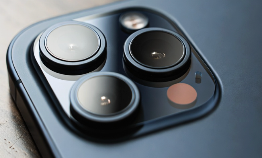 Who Manufactures the iPhone Camera? (Lens & Sensor Suppliers ...